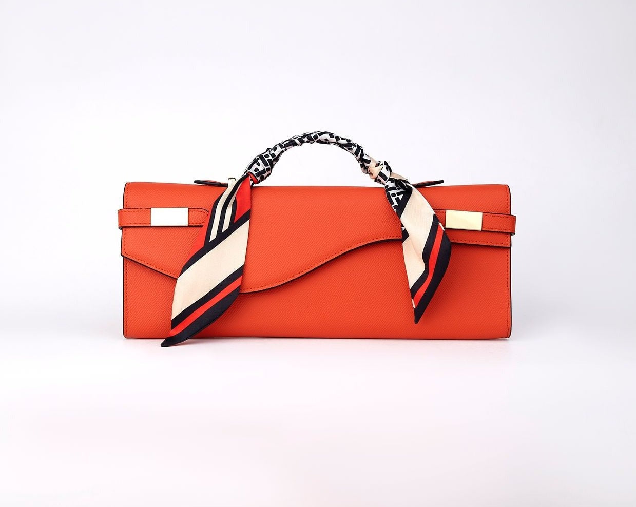 CURT PURSE IN PUMPKIN – SHOP OUTLASH