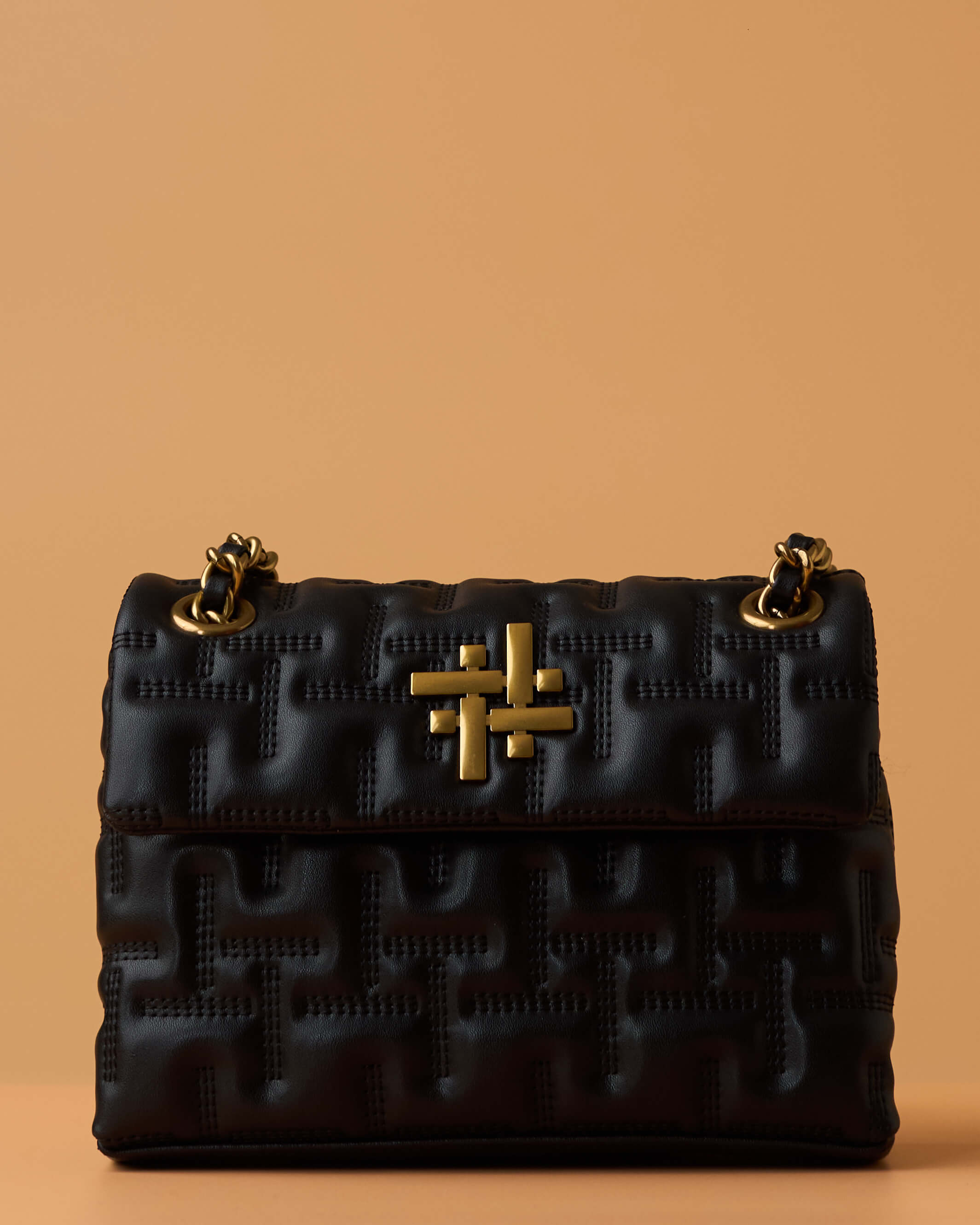 ZOYA FLAP BAG IN BLACK (SMALL) – SHOP OUTLASH
