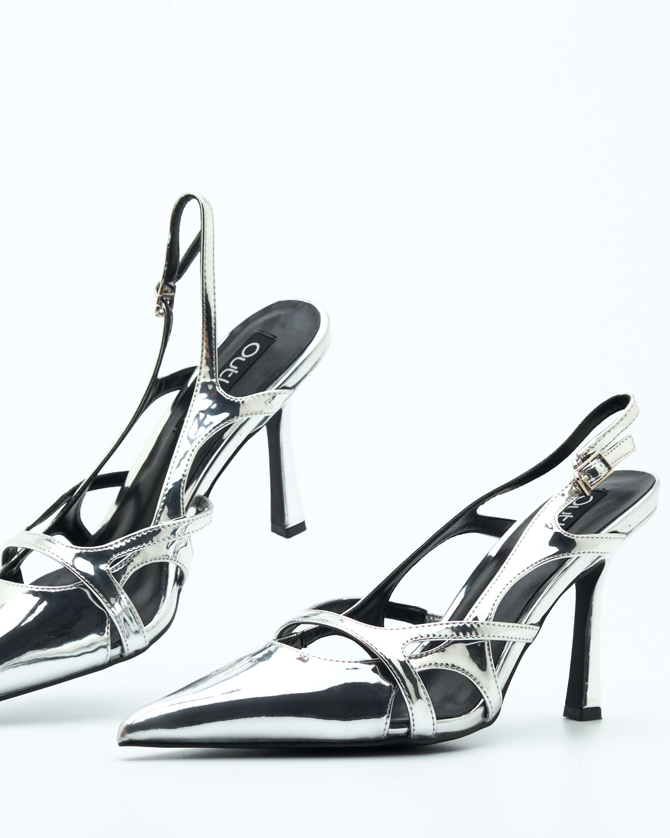 ETHEREAL HEELS IN SILVER – SHOP OUTLASH